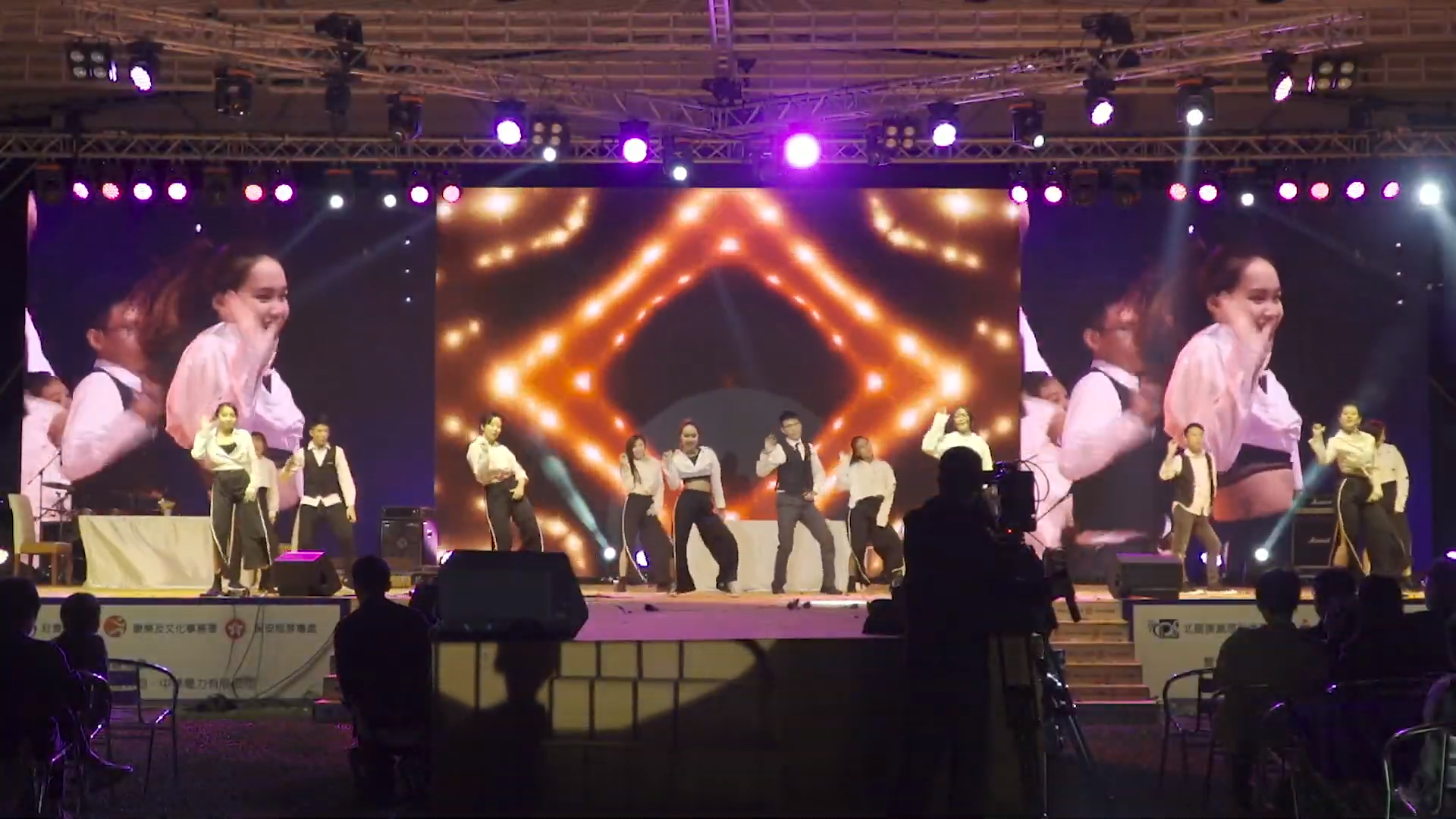 Contact – Peter Chan